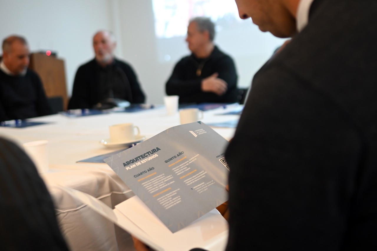 La Universidad Atlántida presentó la nueva carrera de Arquitectura a ...